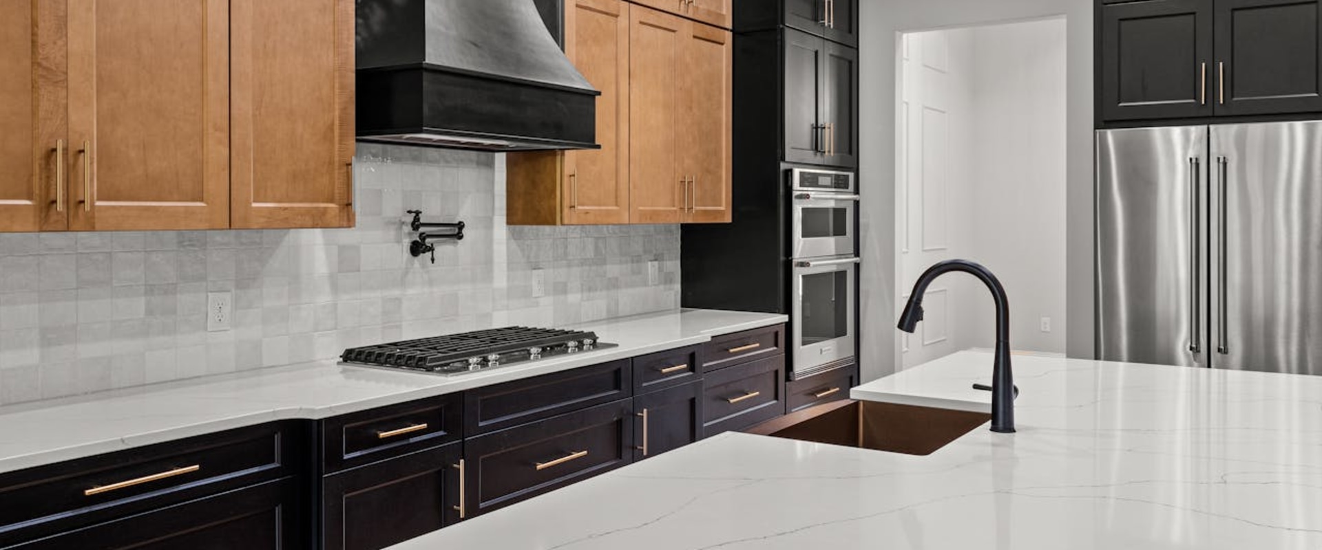 Choosing the Right Stone for Your Kitchen: A Comprehensive Guide